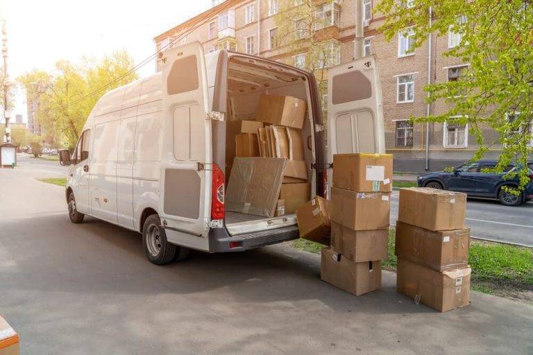 Move it Right: Your Trusted Residential Moving Company